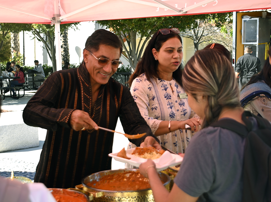 Diwali, festival of lights, makes ‘beautiful’ debut – The Express